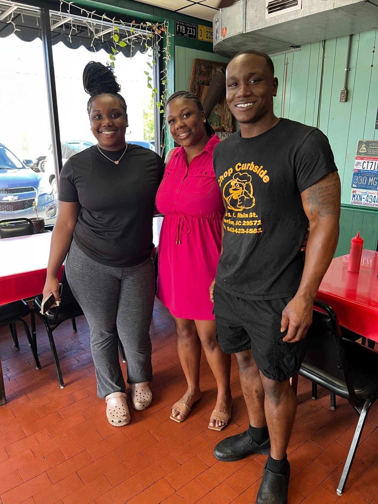 Marion Chamber celebrates Chop Curbside new ownership