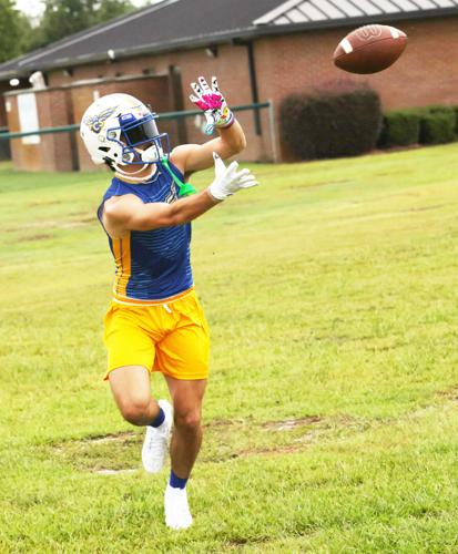Undefeated Florence Christian showcases diverse offense