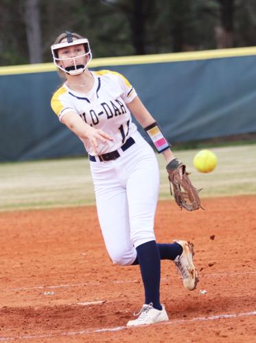 Gibson's gem, late rally power FDTC to sweep of Surry