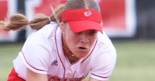Harvey has epic day at plate for Hartsville softball