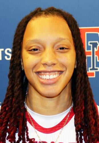 LOCAL COLLEGE ROUNDUP: Stanley’s double-double sparks FMU women's victory