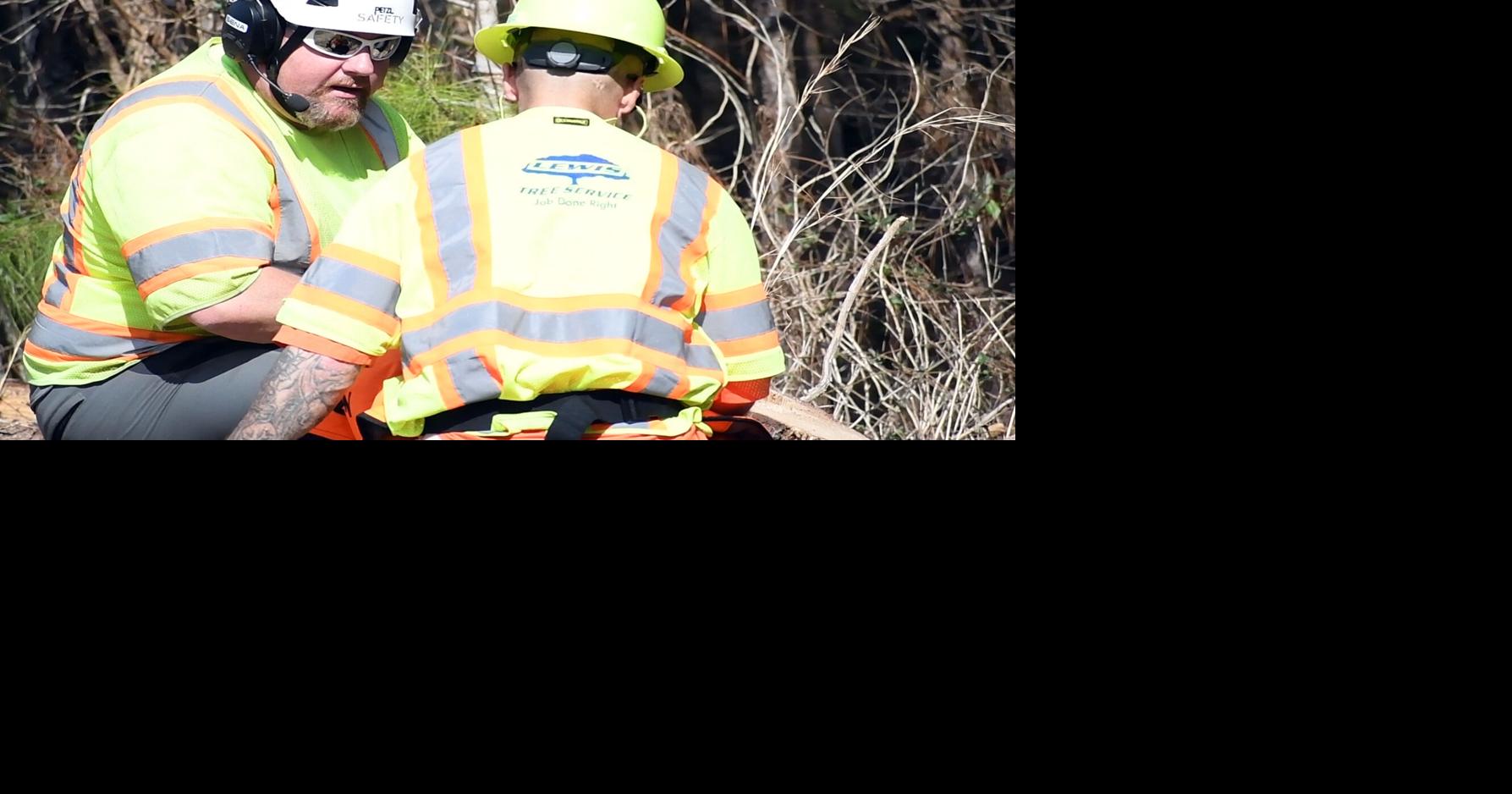 Second-chance program gives former inmates, Lewis Tree Service shots at ...
