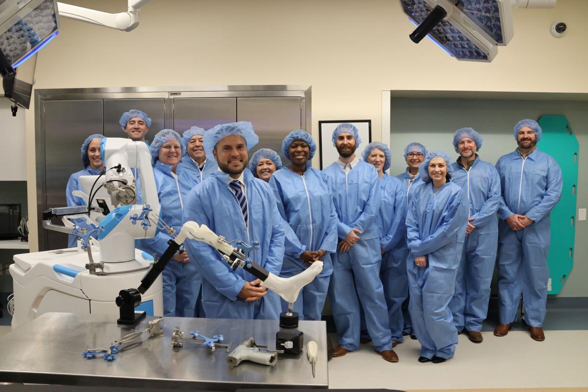 McLeod Fellows receive a look at robotic-assisted knee replacement