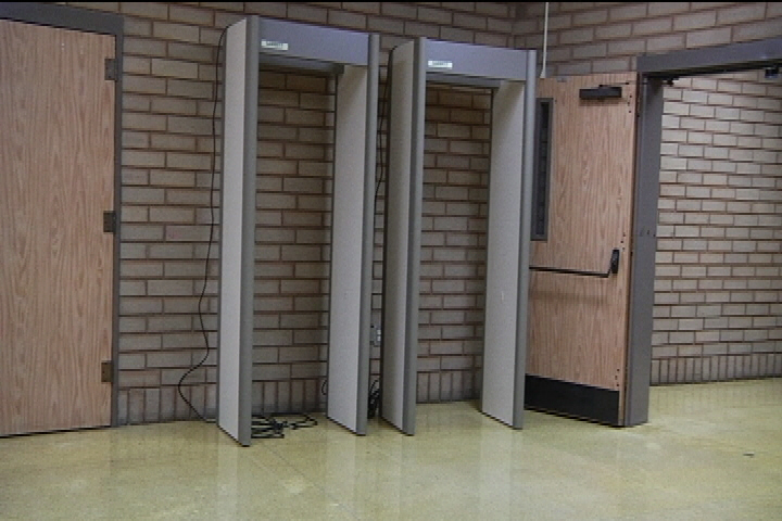 Horry County high schools require metal detectors at football games