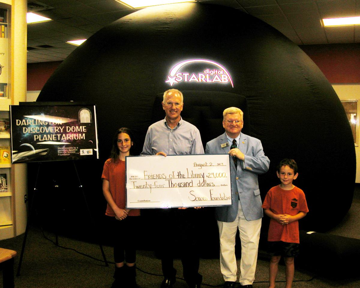 Library’s StarLab brings planetarium experience to community