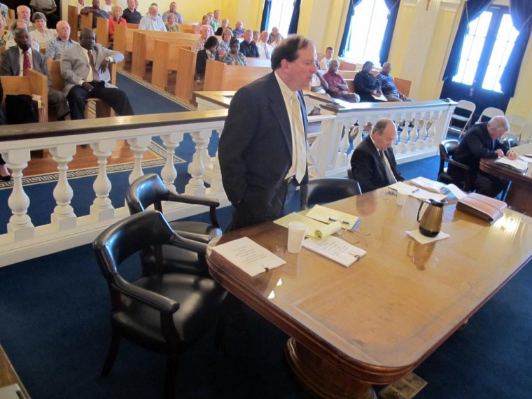 Report finds abuse of power by Dillon County officials