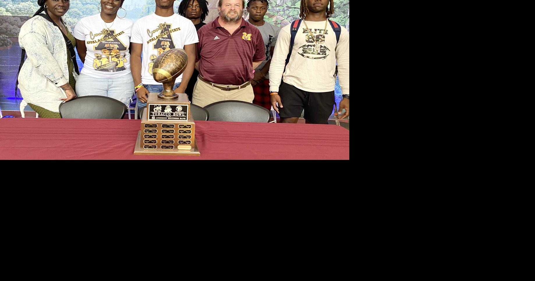 Marion Footballs Ty Sanders Commits To Appalachian State