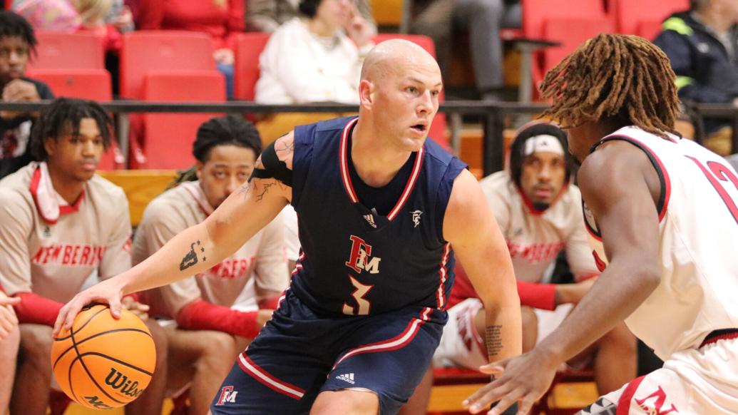 Beamer's 32 points not enough for Francis Marion