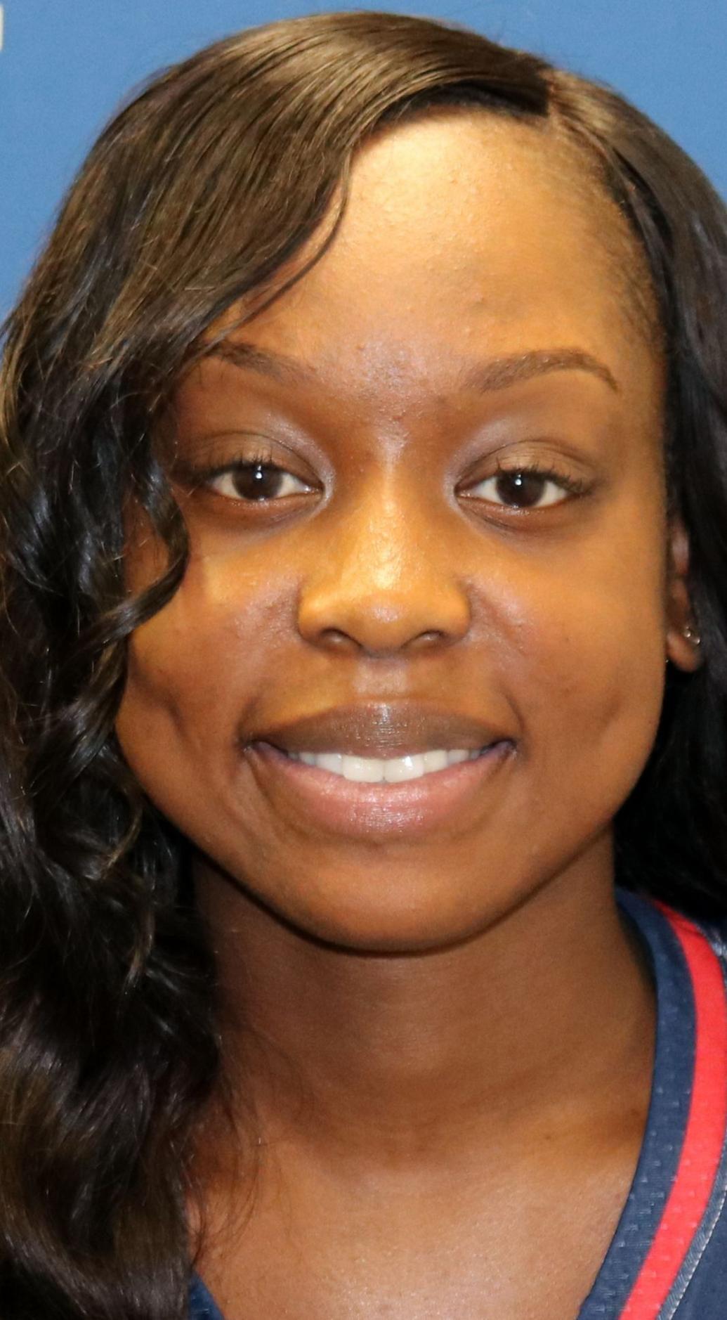 Fulmore honored; FMU hosts Trojans