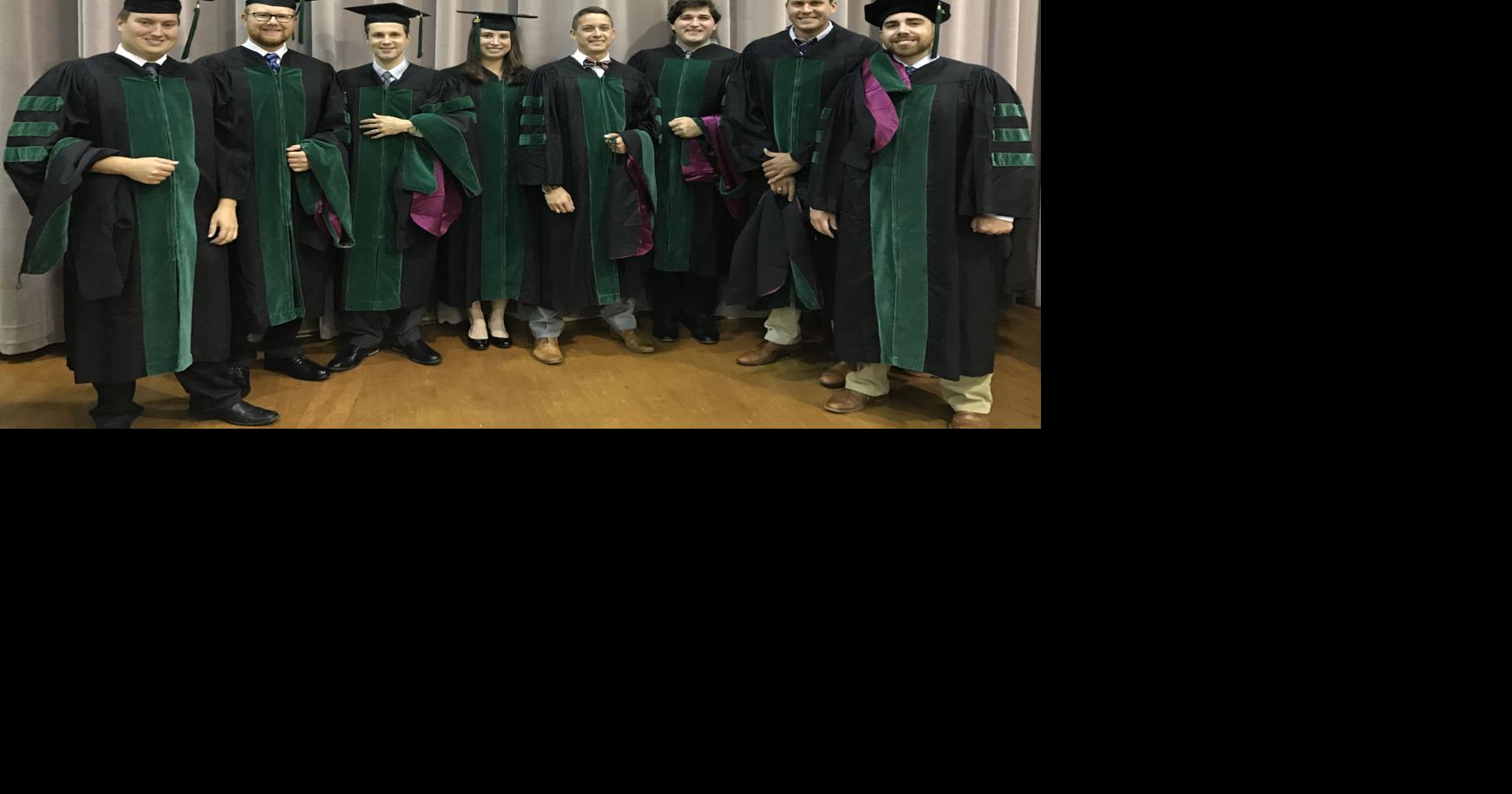 Eight USC medical students trained in Florence graduate