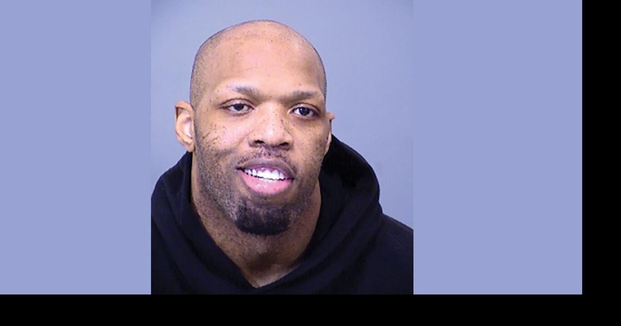 Former NFL star arrested on weapons charge | City News | scottsdale.org