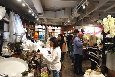 Linen Tree marks 30 years by helping needy pets | Business | scottsdale.org