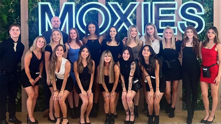 Moxies lands huge staff for Arizona flagship | Business | scottsdale.org