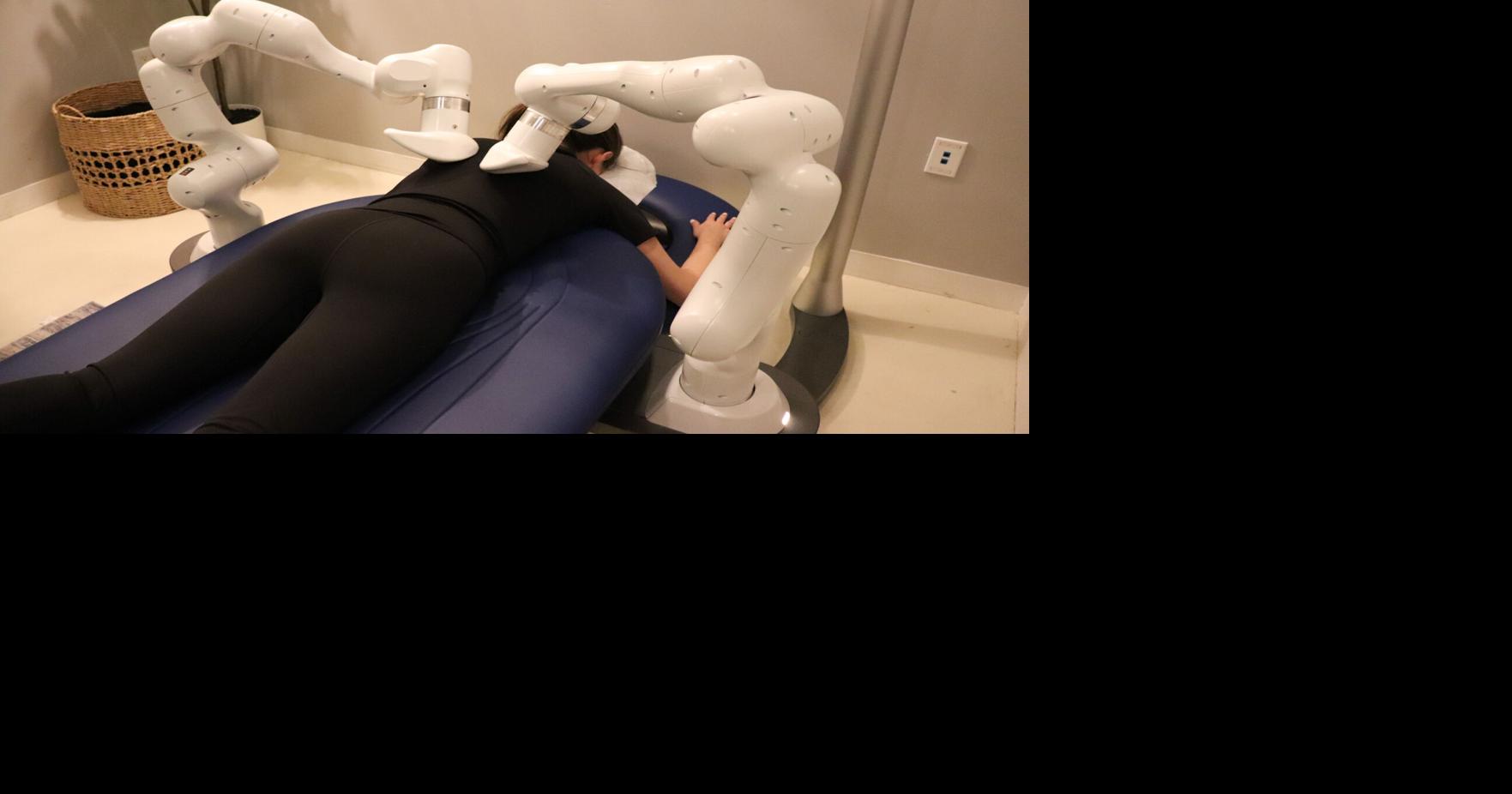 Robotic massage a hit at W Scottsdale | Neighbors | scottsdale.org