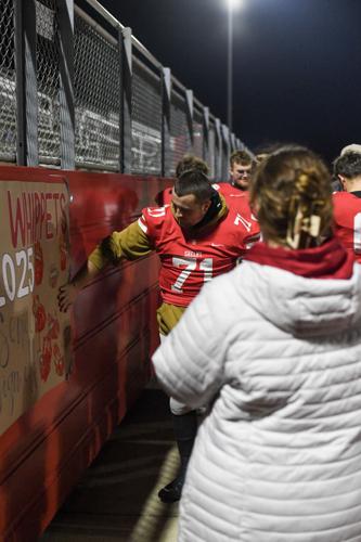 Seniors sign off | News | sdgnewsgroup.com
