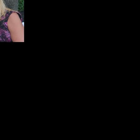 Know Your Neighbor: Julie Britton | News | sdgnewsgroup.com