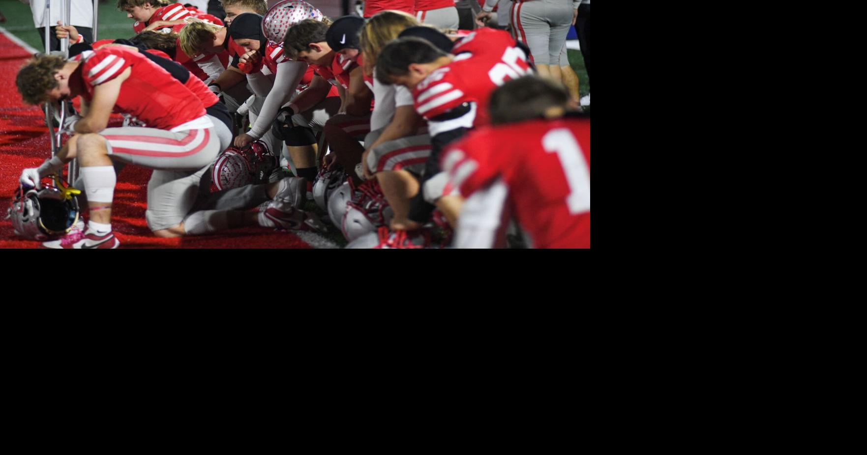 Shelby Football celebrates emotional win | Shelby Daily Globe News ...