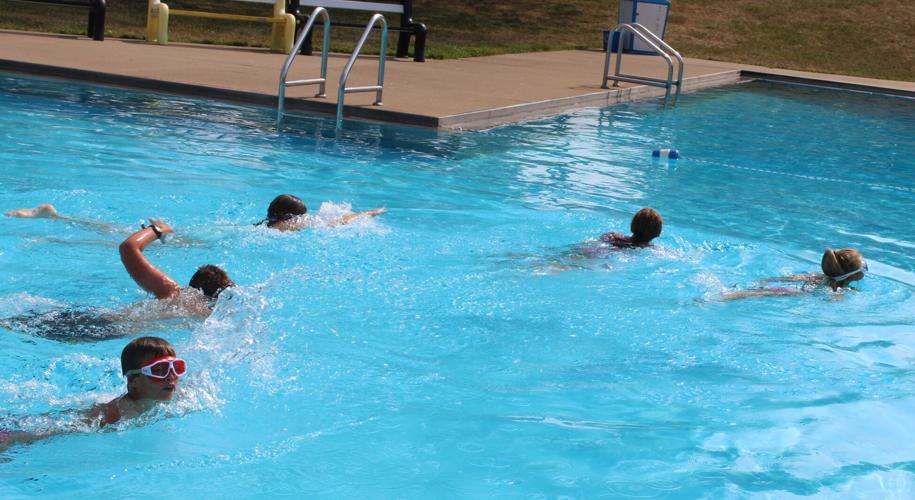 Having fun during swim lessons at Seltzer Pool | News | sdgnewsgroup.com