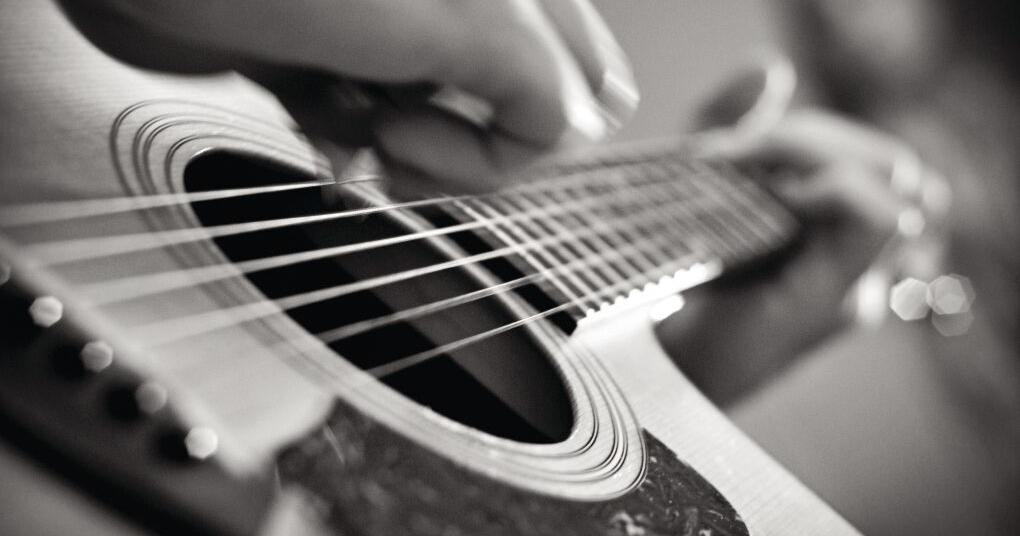 Willard Guitar Club making debut | News | sdgnewsgroup.com