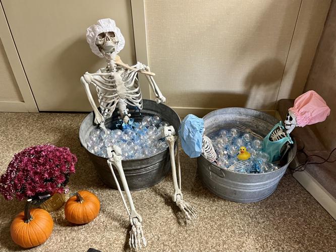 Carton Service Family Halloween Party Photo Gallery | | sdgnewsgroup.com