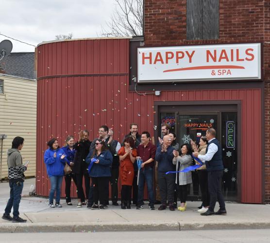 Ribbon-cutting held at Happy Nails Spa in Sheboygan | Local News ...
