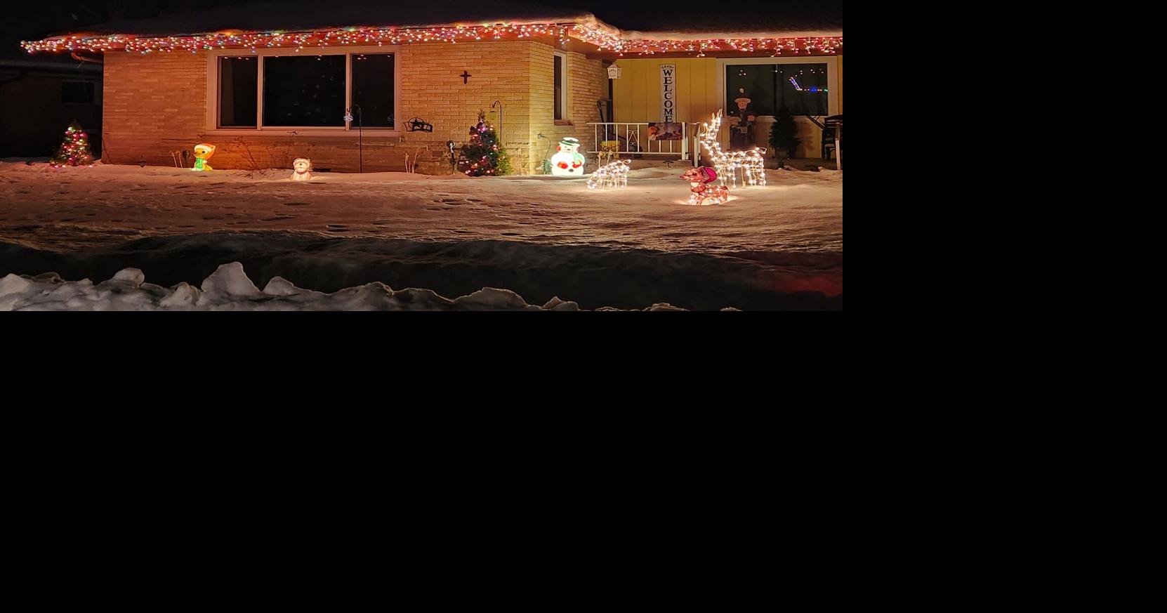 Plymouth Holiday Photos 2025 Gallery 1 | | sheboygansun.com