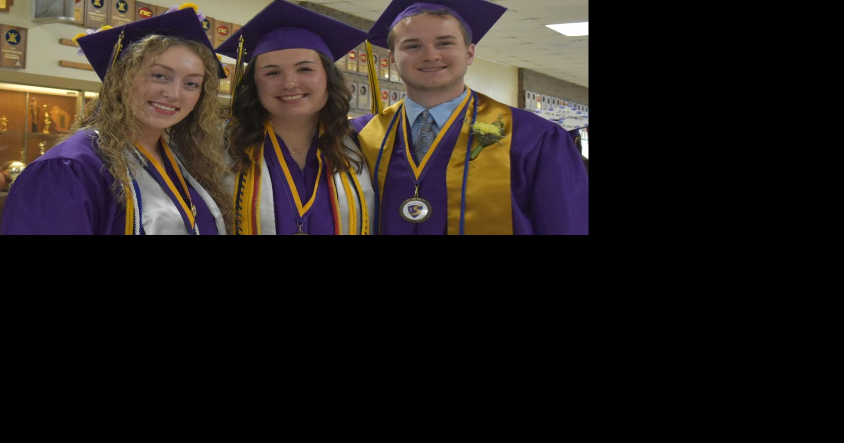 Sheboygan Falls officials held graduation on Sunday June 1 | Local News ...