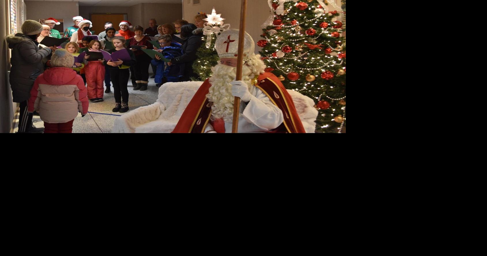 A Visit with St. Nicholas at HSHS St. Nicholas Hospital | Local News ...