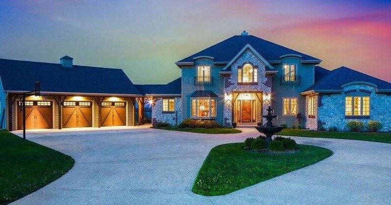 This beautiful home sits on a private 10-acre compound located on top ...