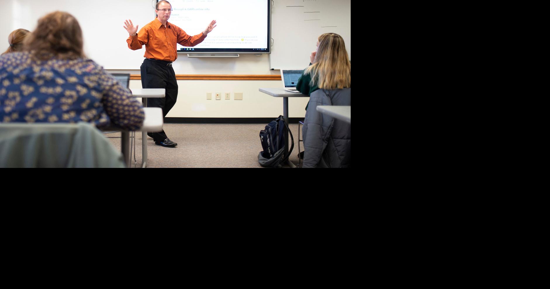Accounting professor named top Lakeland teacher | Local News ...