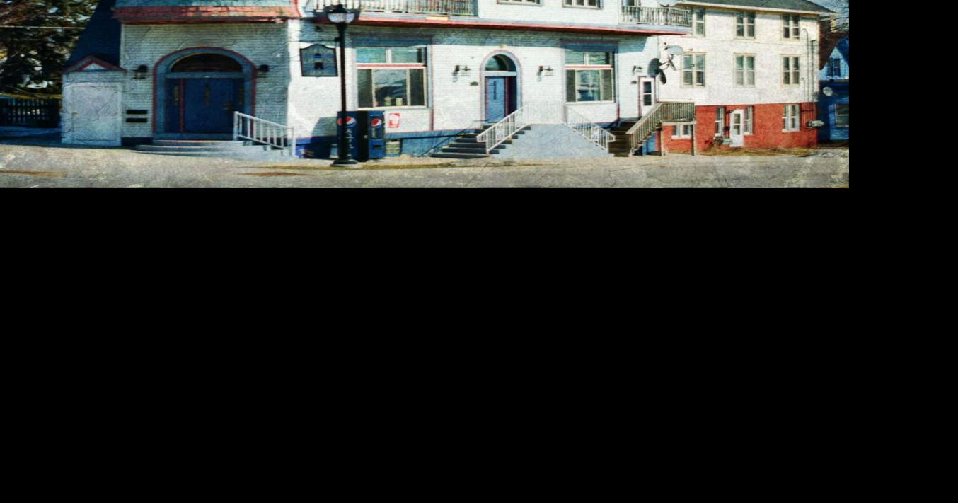 Historical Sheboygan bar Harbor Lights adds to its legacy with award ...