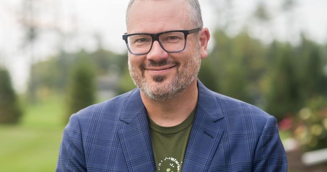Sheboygan artist and speaker helps adults beat burnout | Local News ...