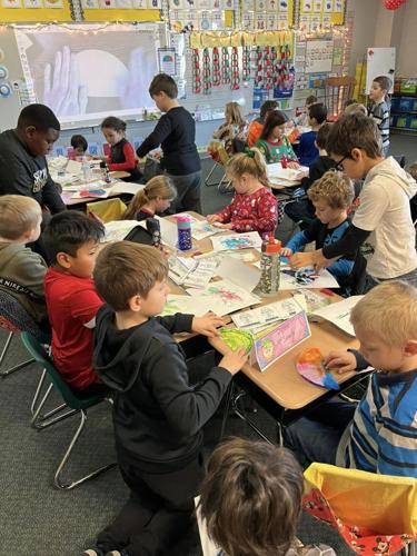 Local elementary schools celebrate holidays with crafts | News ...