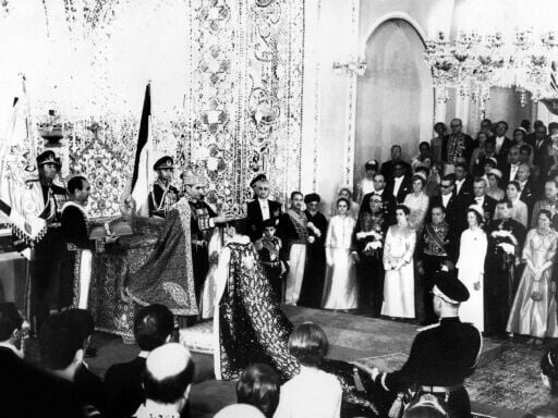 Reza Pahlavi: Iran's ex-crown prince dreaming of homecoming | National ...