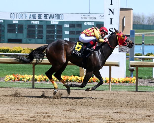 Longshot winner Tay scores victory in season opener at Horseshoe ...