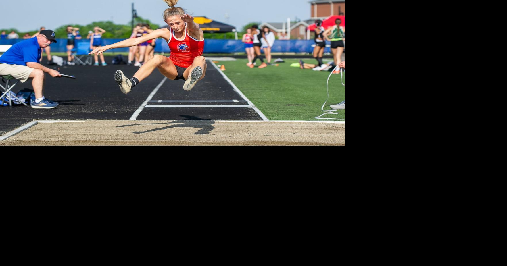 ROOKS ADVANCES TO STATE WITH SCHOOL RECORD JUMP | Sports | shelbynews.com
