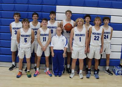 Waldron boys hope to defend the county title this season | | shelbynews.com