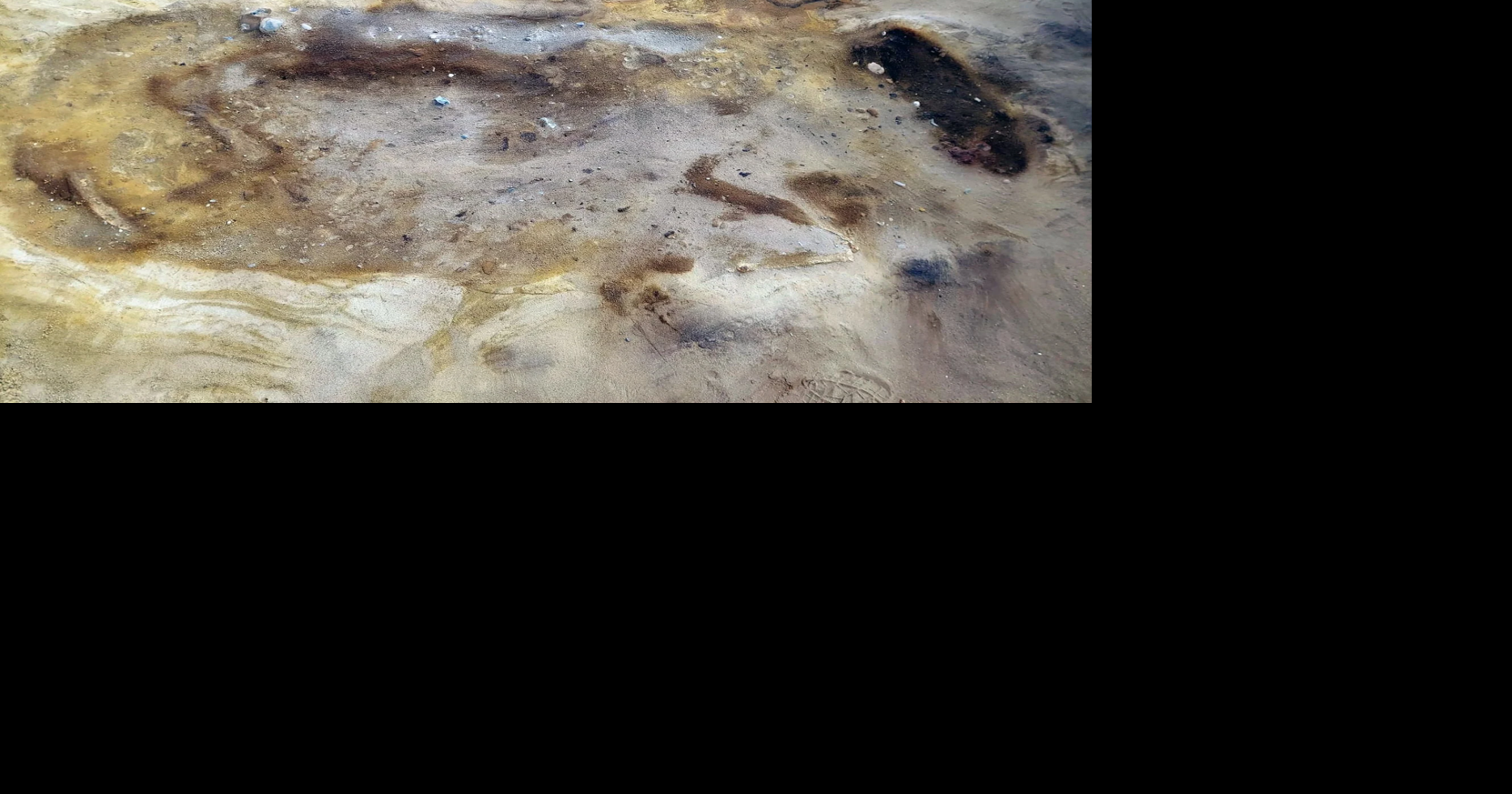 Archaeologists uncover elite Anglo-Saxon burial site during excavation ...