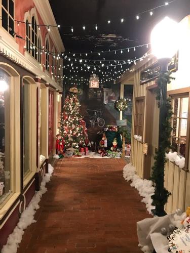 GROVER CENTER TO HOST FESTIVAL OF TREES RECEPTION | News | shelbynews.com