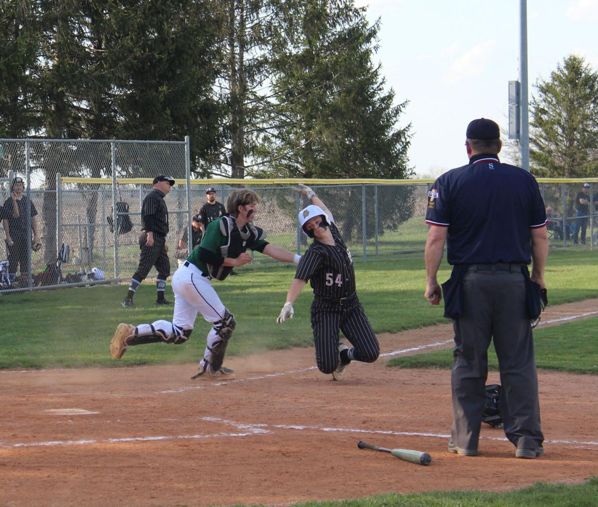 Golden Bears roll past Tigers with big 2nd, 3rd innings | Sports ...