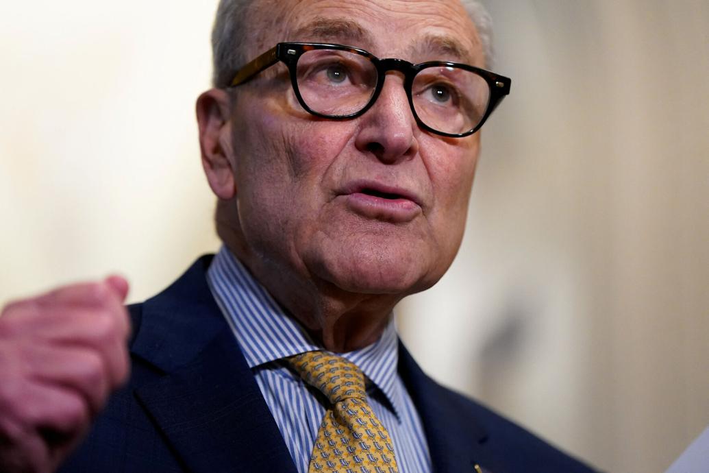 Restless Democrats challenge party establishment while trying to loosen ...