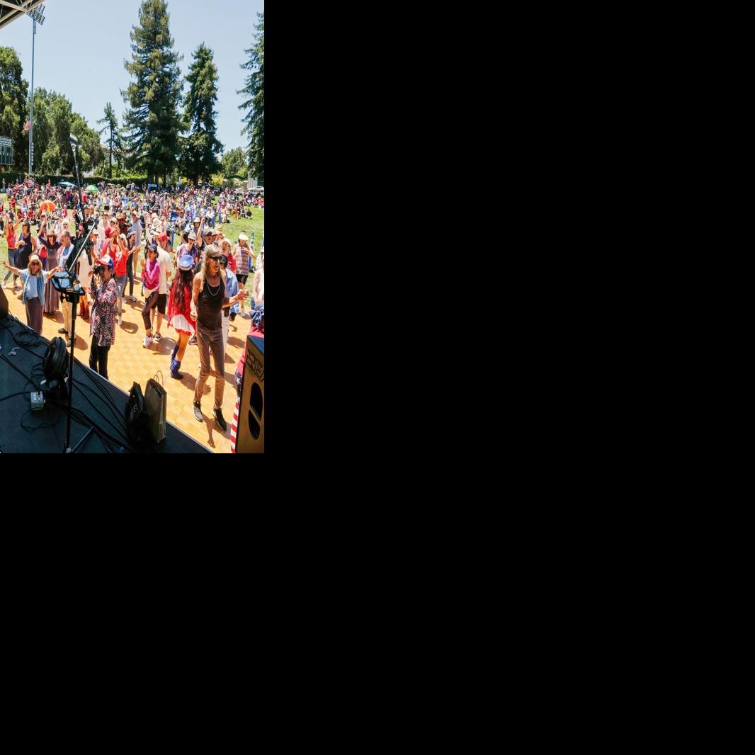 The Smithereens stay together even after lead singer’s death | Local ...