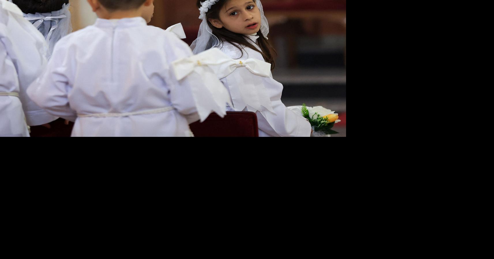 Gaza's tiny Christian community tries to capture the holiday spirit ...