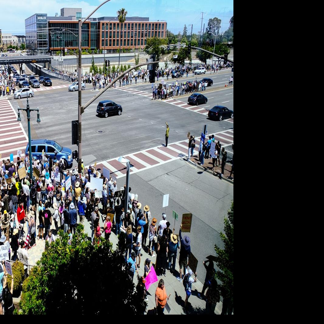 Goodwill returns | Local News | smdailyjournal.com