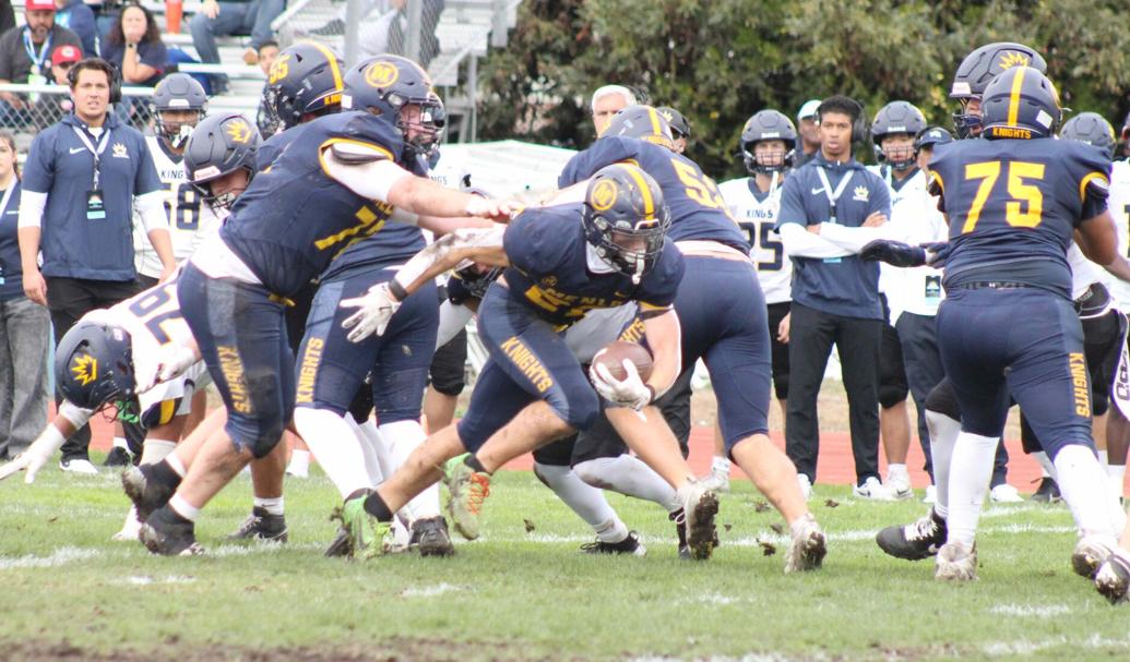 Menlo digs in to top TKA in CCS football playoff opener | Local ...