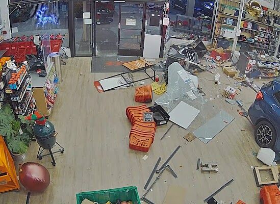 Car crashes into hardware store in Redwood City | Local News ...