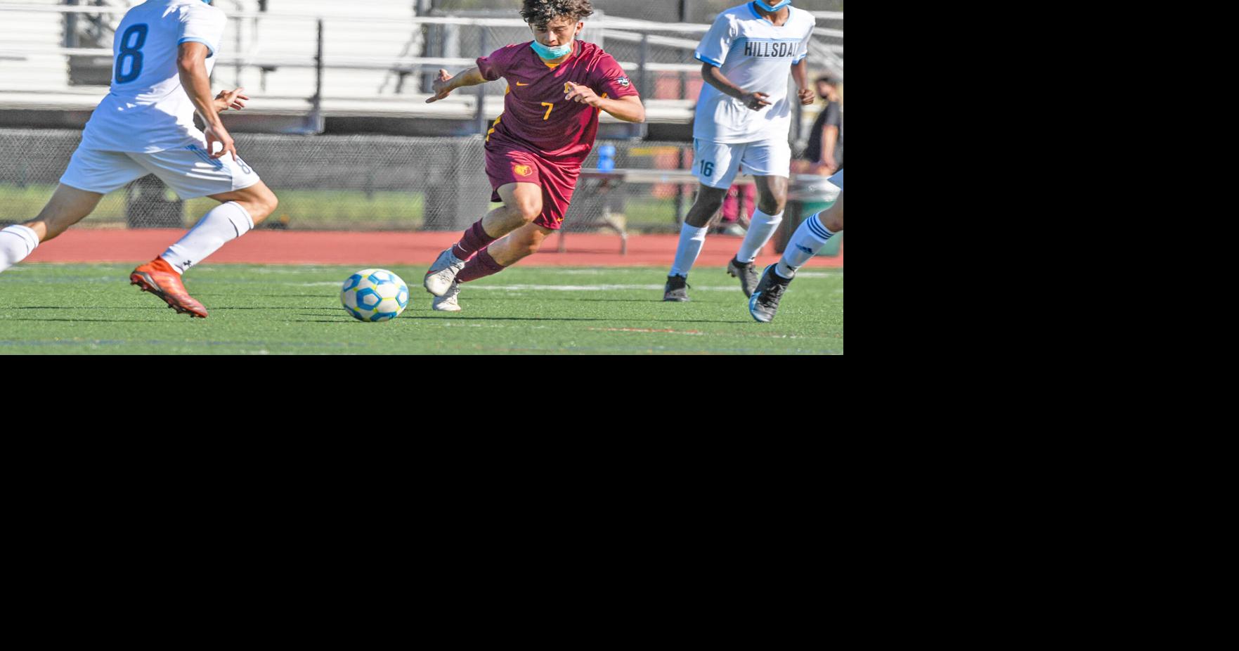 Menlo-Atherton boys’ soccer still class of the PAL Bay Division | Local ...