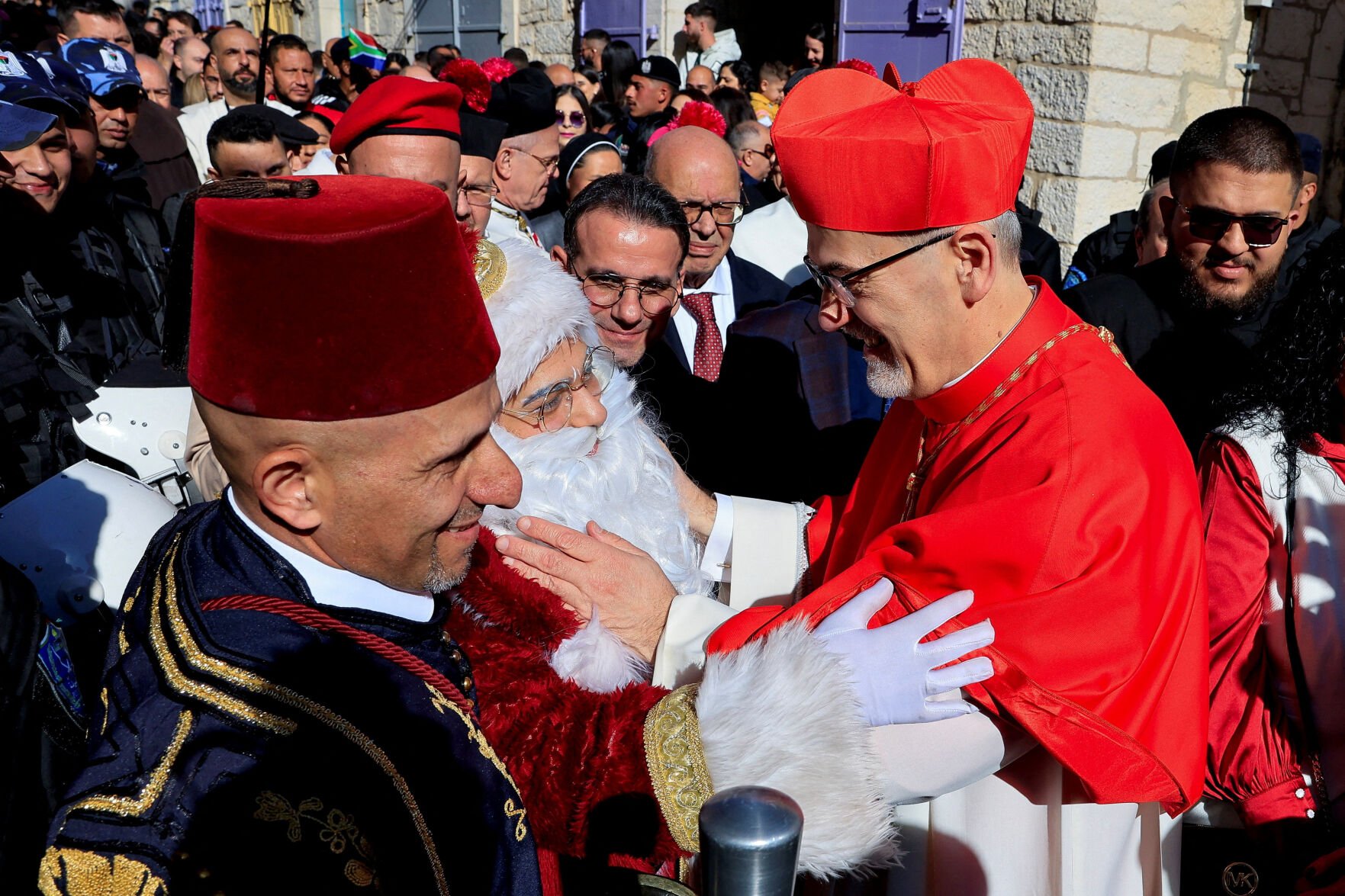 Thousands flock to Bethlehem to revive the Christmas spirit after 2 ...