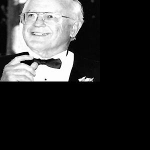 David Dwight Moore Sr. DDS, FACD | Obituaries | smdailyjournal.com