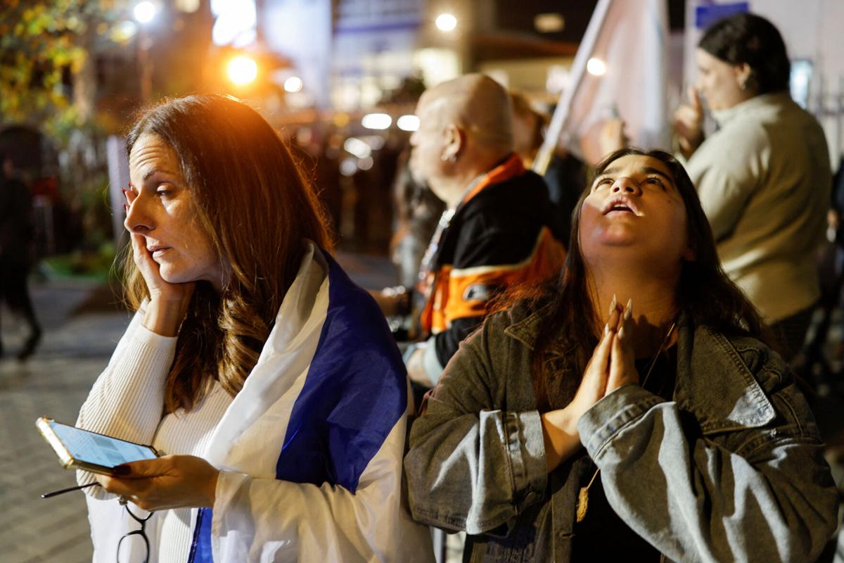 Israel recovers remains of the last hostage in Gaza. Ceasefire moves ...